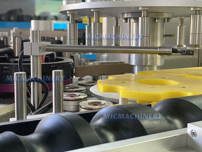 Experienced supplier of hot melt glue labeling machine,bopp labeling ...