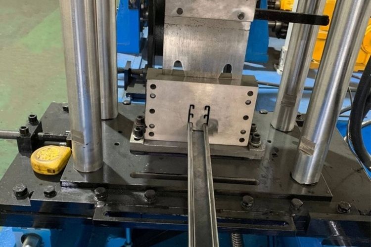 Quality Strut Channel Roll forming Machine Manufacturer | Sussman Machinery