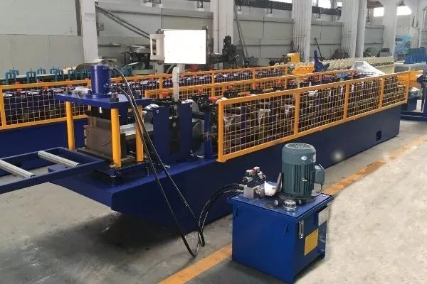 Gutter roll forming machine on sales - Quality Gutter roll forming ...
