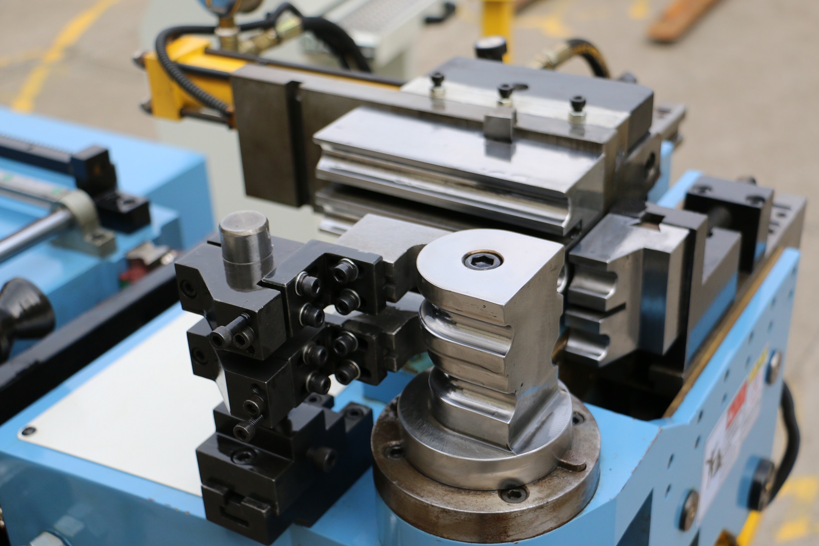 Experienced supplier of STB-25CNC-4A-2S Mandrel Pipe Bender Double ...