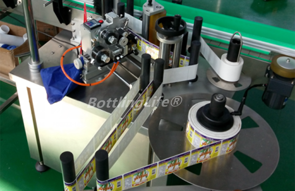 Automatic Labeling Machine