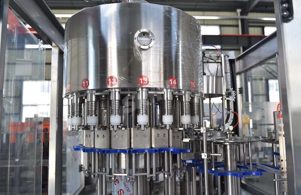 Rotary Edible Oil Filling Machine company | Zhangjiagang Sky Machine Co ...